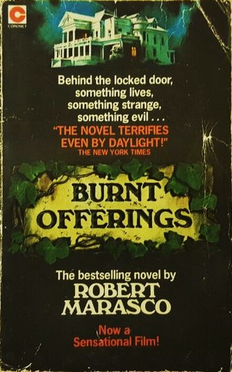 The 9 Scariest Haunted Houses Books of All Time - Hooked To Books