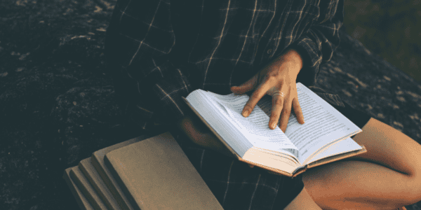 How to Finish Reading a Book Faster? - Hooked To Books