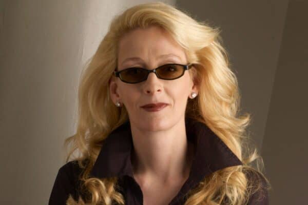 The Complete List of J.R. Ward Books in Order | Hooked To Books